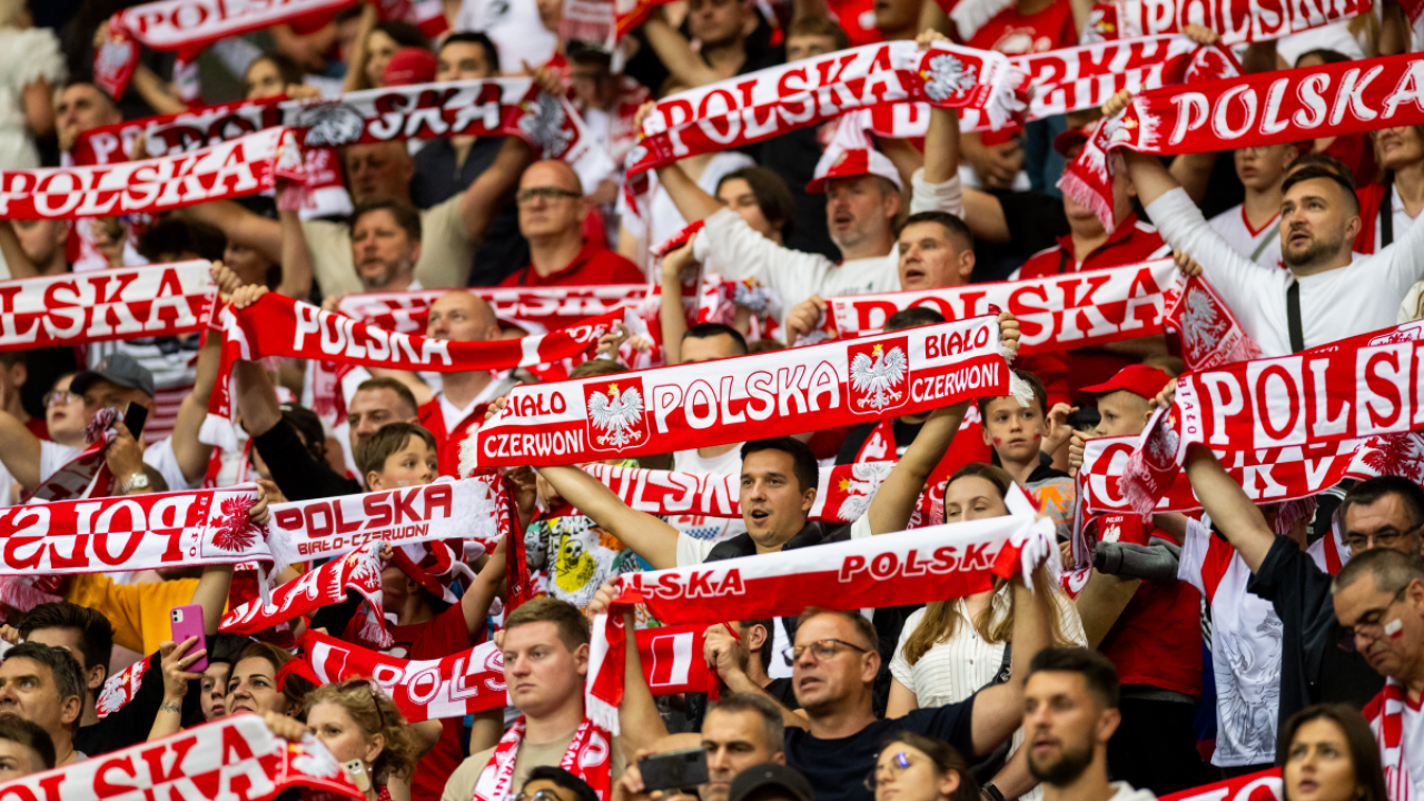 Świetne wieści dla kibiców! Chodzi o bilety na mecze Polaków | TVP SPORT Świetne wieści dla kibiców! Chodzi o bilety na mecze Polaków | TVP SPORT