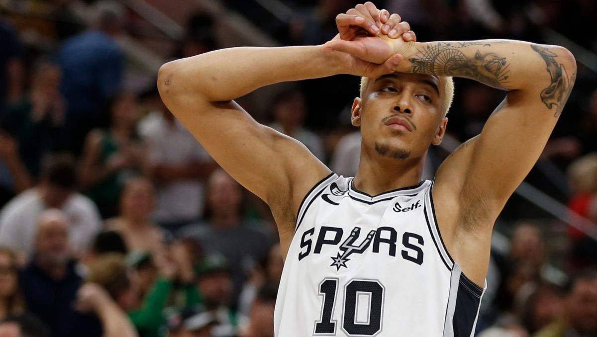 NBA. Jeremy Sochan poleciał na mecz San Antonio Spurs z Chicago Bulls ...
