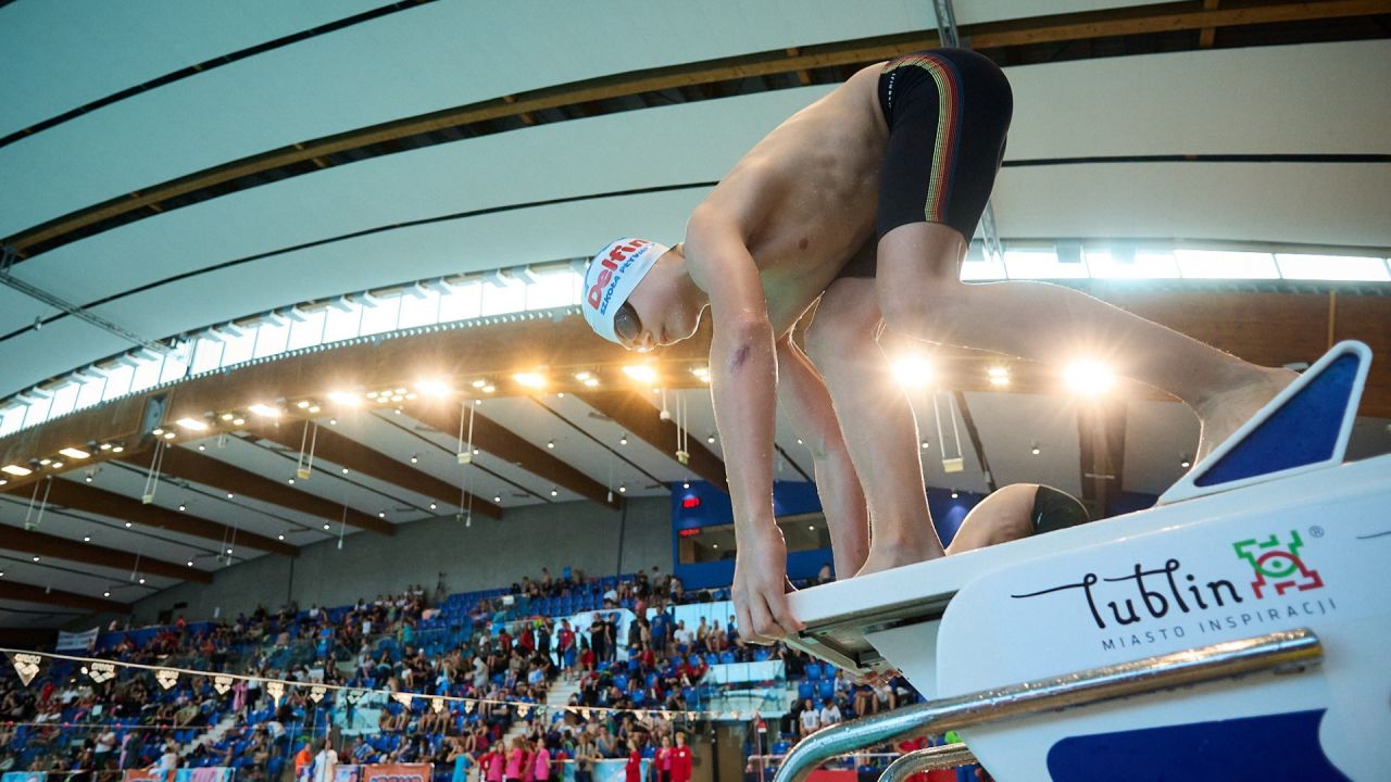 Złoty medal olimpijski w rękach uczestników Otylia Swim Cup! Wielka ... Złoty medal olimpijski w rękach uczestników Otylia Swim Cup! Wielka ...