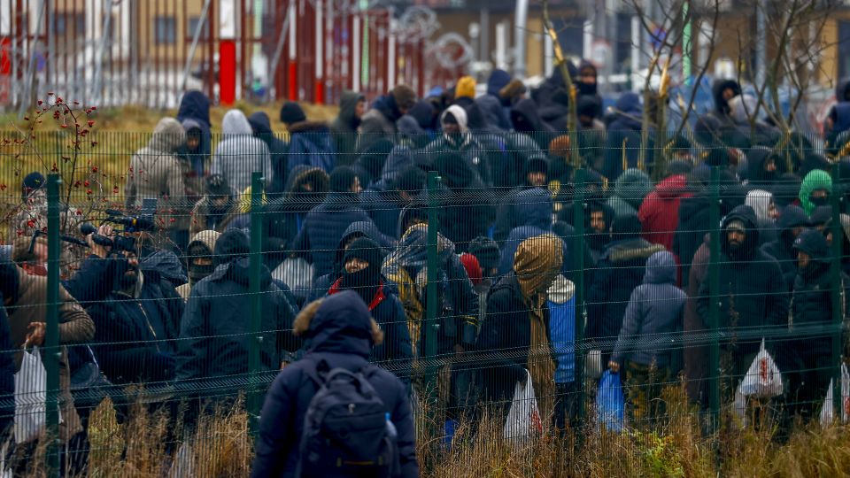 Polish gov’t unveils plan to tighten immigration rules