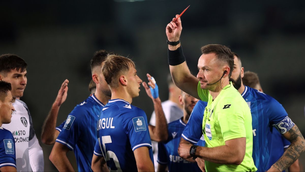 Michał Gurgul z czerwoną kartką. Wyjaśniamy sytuację z meczu Puszcza ...