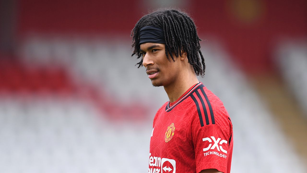 Z Manchesteru United do Legii. Maximillian Oyedele podpisał kontrakt ...