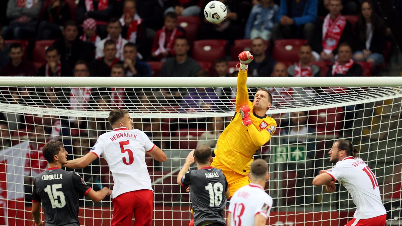Wojciech Szczęsny popełnił błąd w meczu el. mistrzostw świata Polska ... Wojciech Szczęsny popełnił błąd w meczu el. mistrzostw świata Polska ...