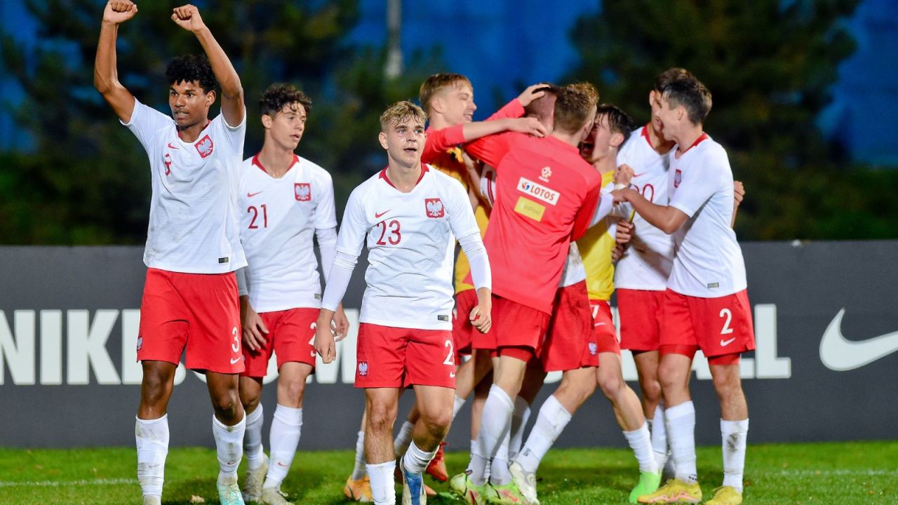 Reprezentacja U16. Polska wygrała z Niemcami 4:0 | TVP SPORT Reprezentacja U16. Polska wygrała z Niemcami 4:0 | TVP SPORT