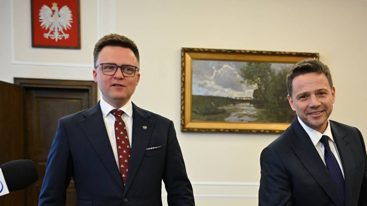 Wybory 2025. Karol Nawrocki prezydentem, Szymon Hołownia gratuluje Nawrockiemu. Marszałek Sejmu ...