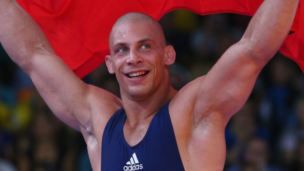 Sto tysięcy złotych dla Janikowskiego | TVP SPORT